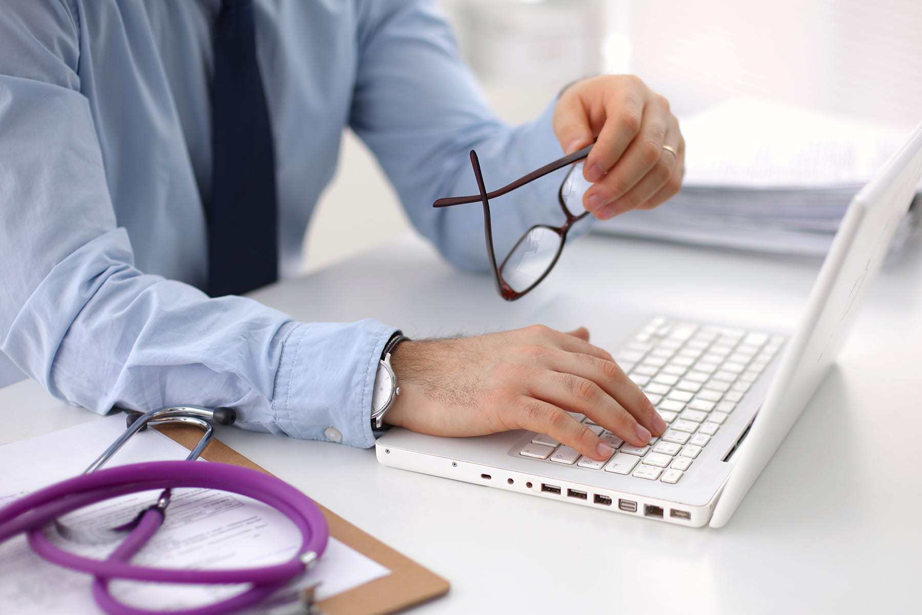 Health professionals: accessing support for suicide prevention: SCBS Health professionals: accessing support for suicide prevention: SCBS